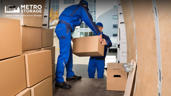 Putting things in storage | Metro Storage